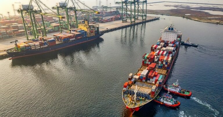 Apa Itu FOB? Pahami Istilah Penting dalam Perdagangan Internasional